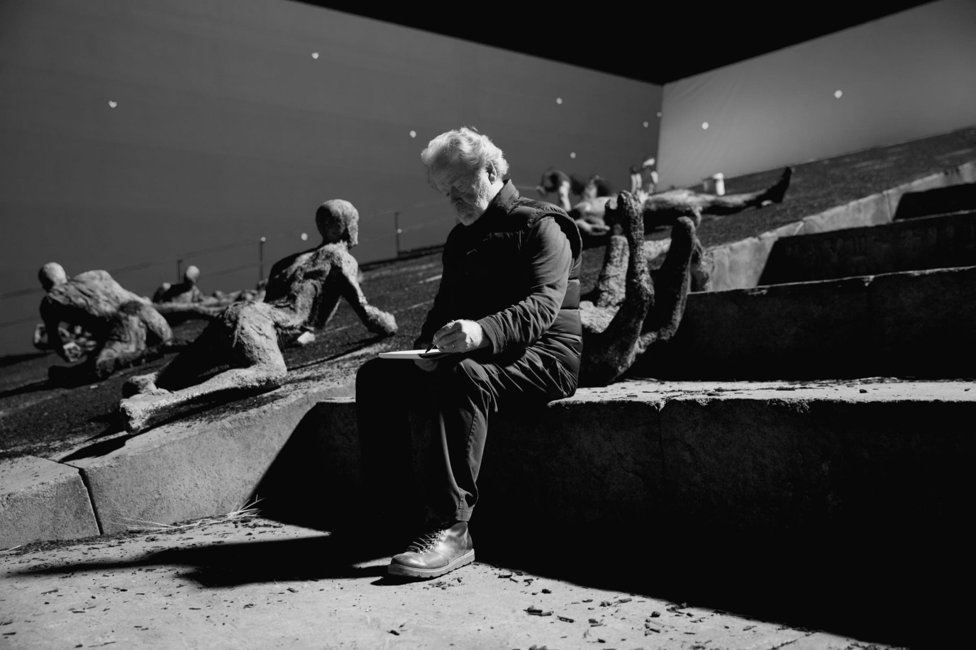 Home • Matthew Thorne